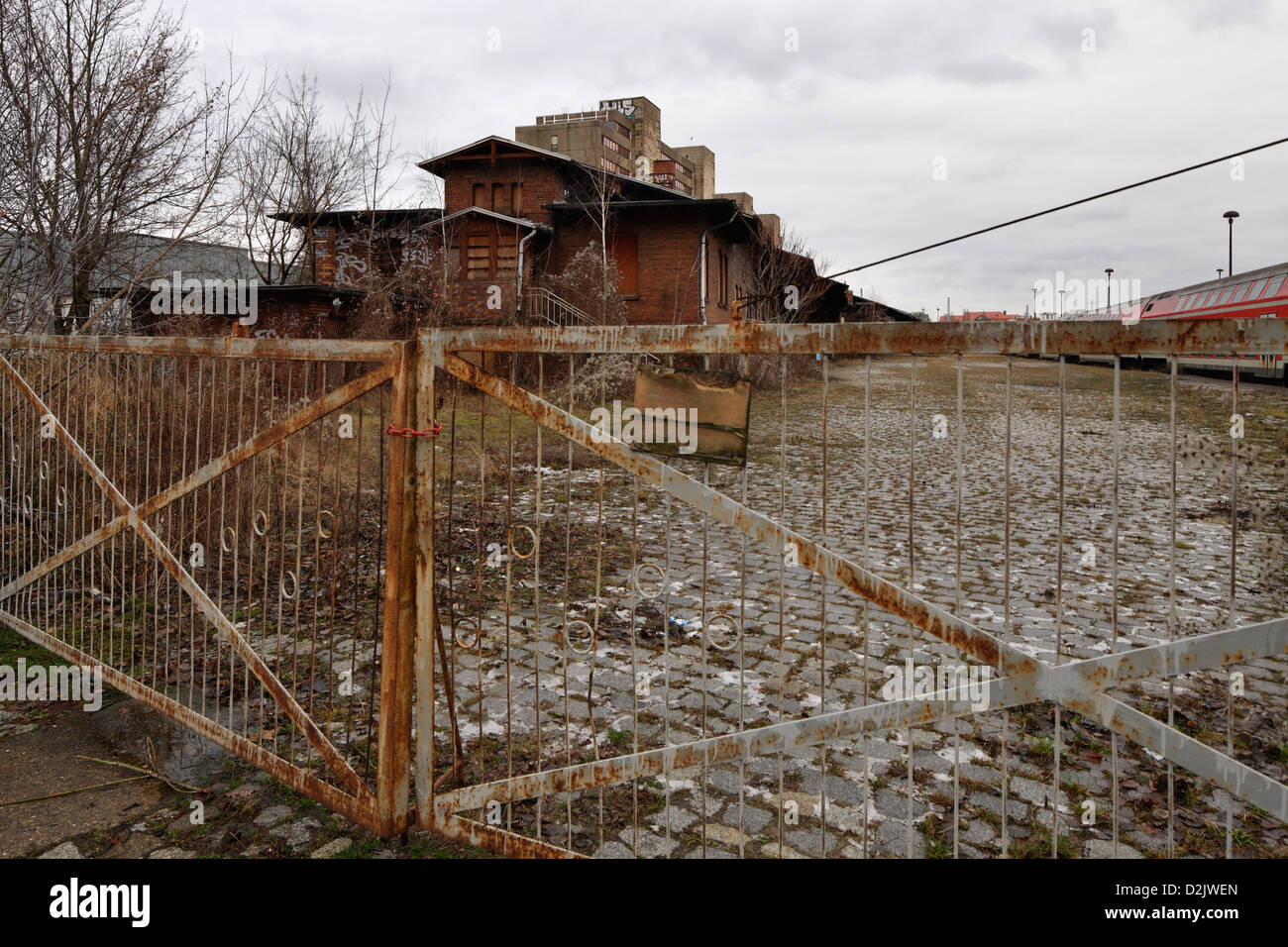 Berlin, Germany, on the rusted iron gate Bahngelaende Lichtenberg Stock ...
