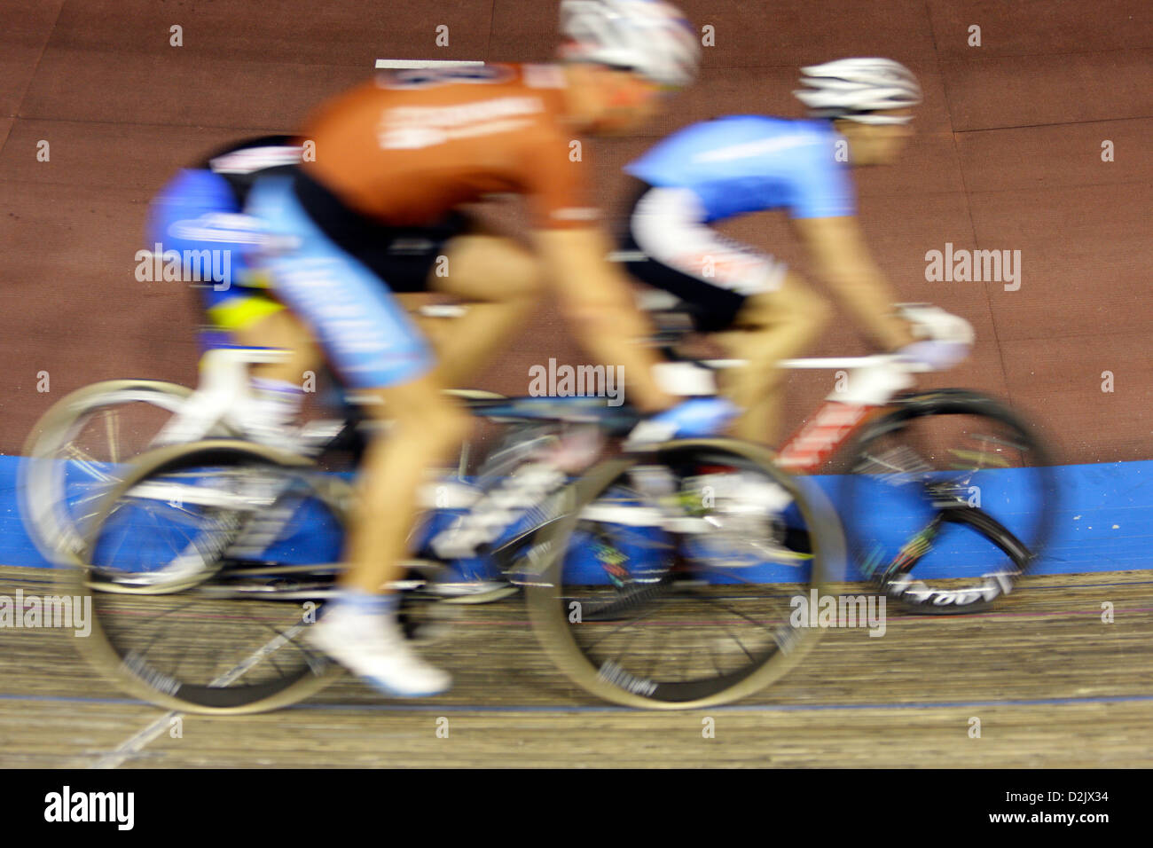 Six day racing berlin hi-res stock photography and images - Alamy