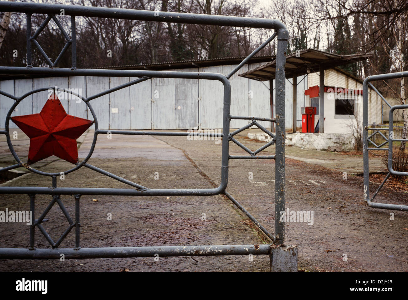 Soviet fence hi-res stock photography and images - Alamy