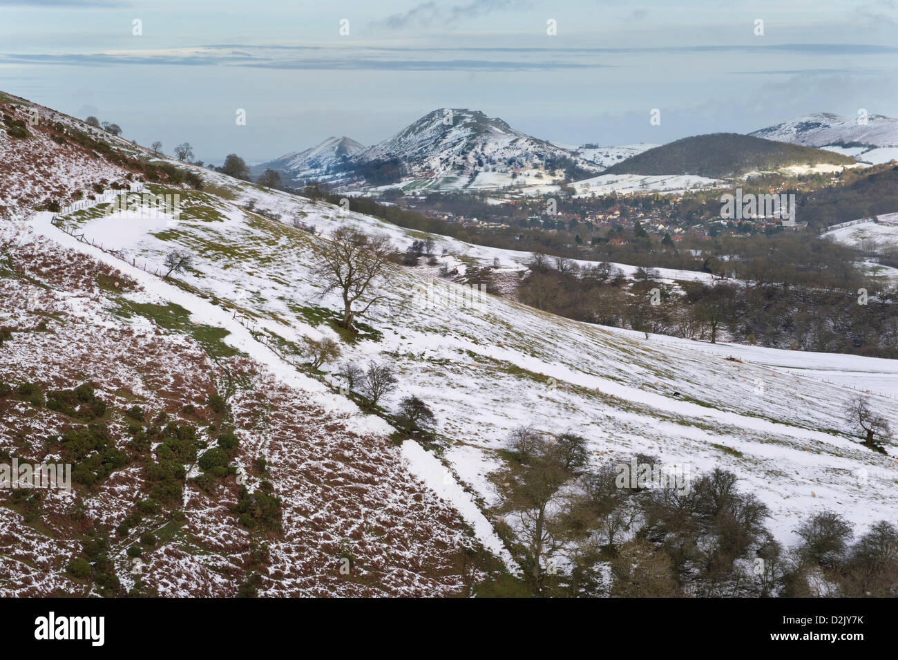 Church Stretton, Shropshire, UK. 26th Jan, 2013. View of the town of ...