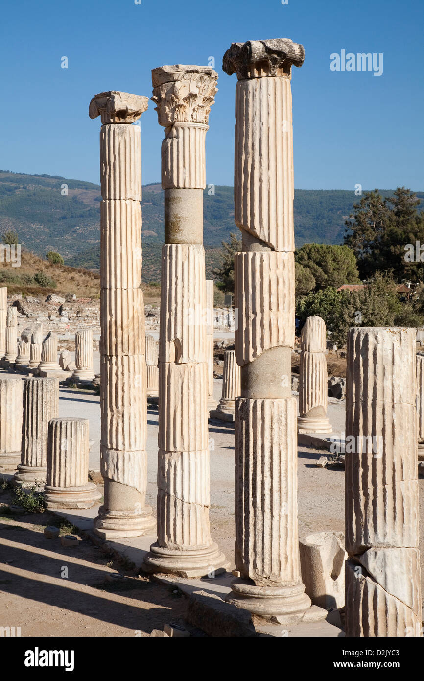 asia, turkey, anatolia, ephesus, colonnade Stock Photo - Alamy