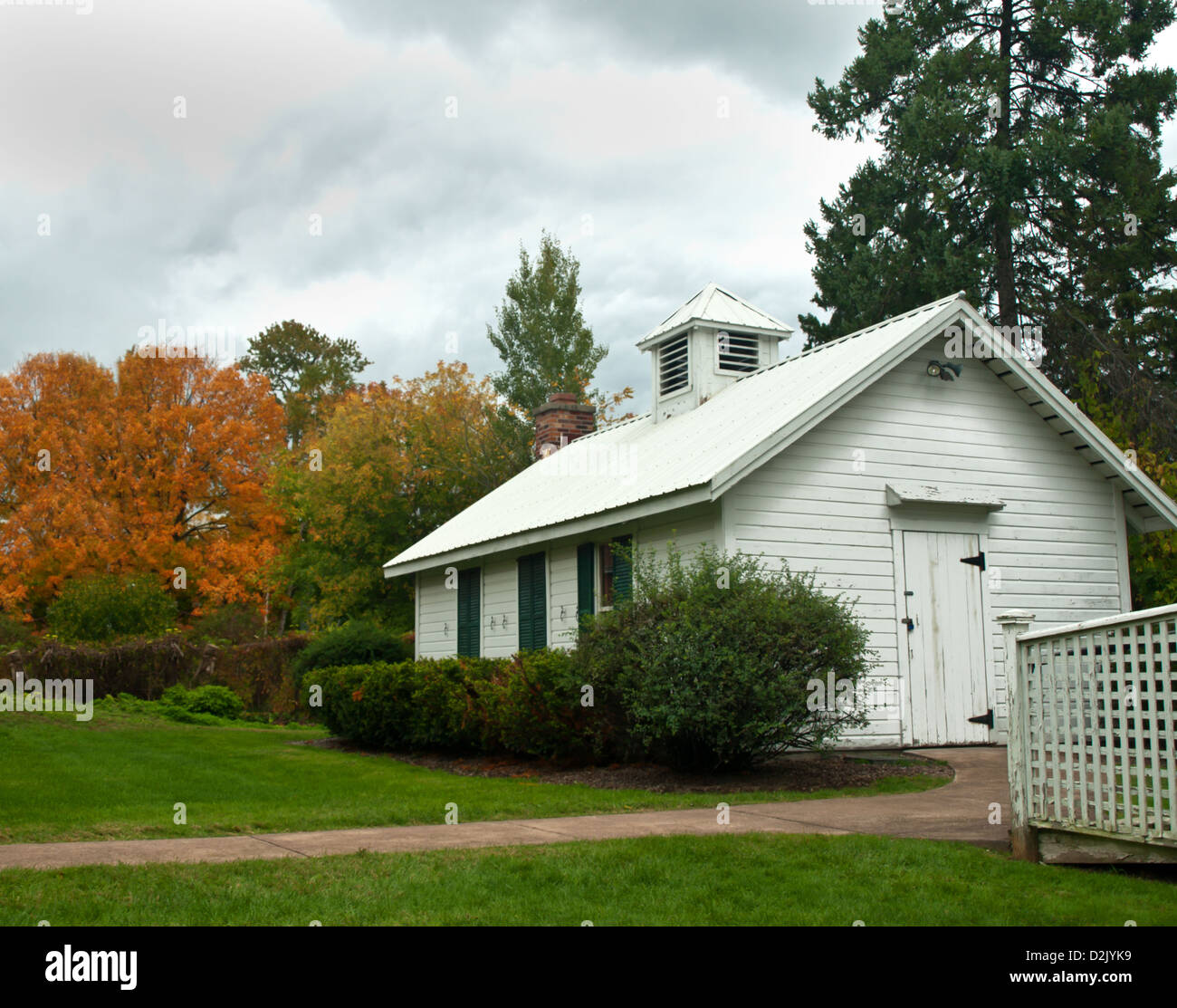 Plain facades hi-res stock photography and images - Alamy