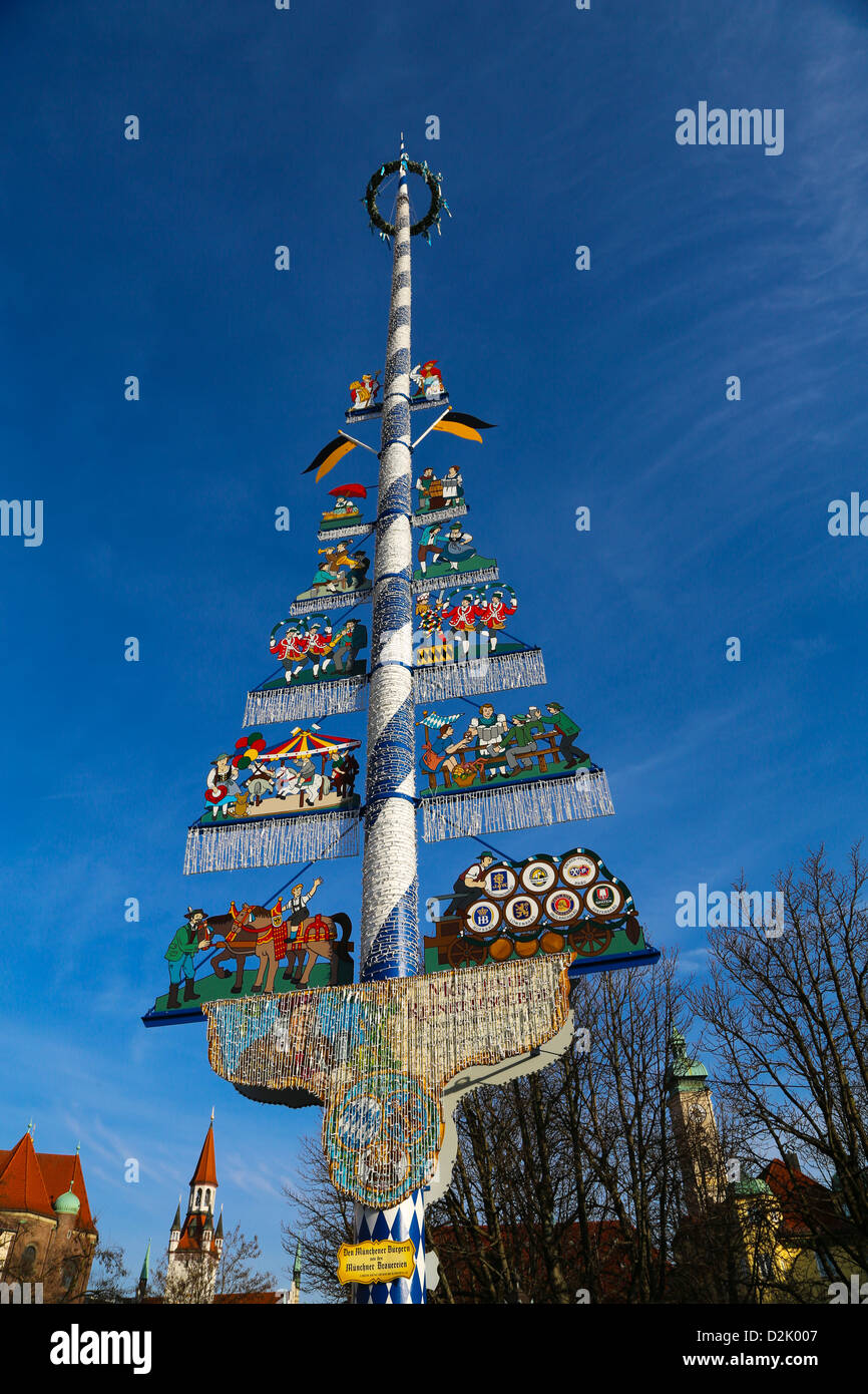 German maypole hi-res stock photography and images - Alamy