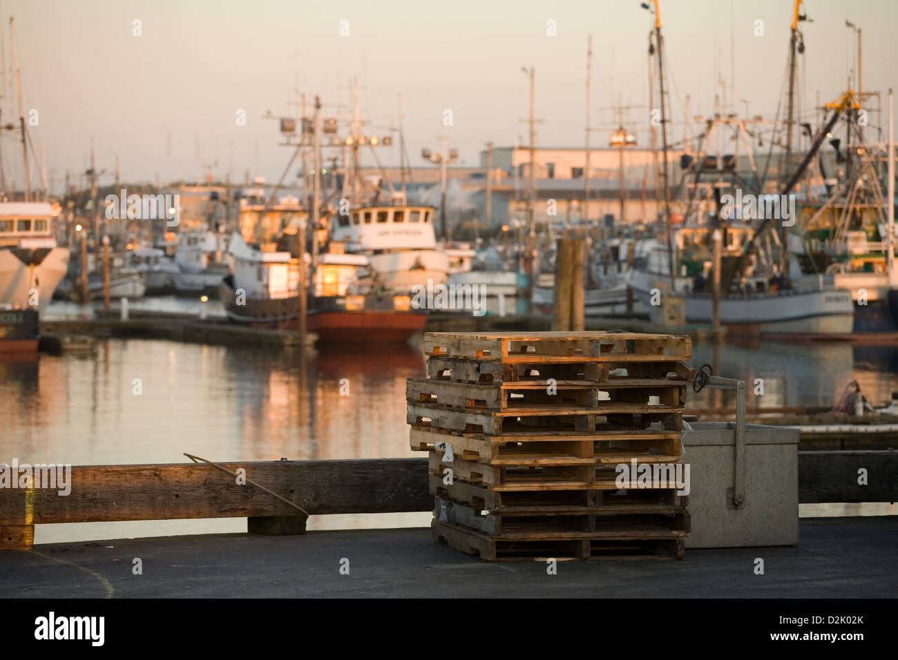 Pallets of water hi-res stock photography and images - Alamy