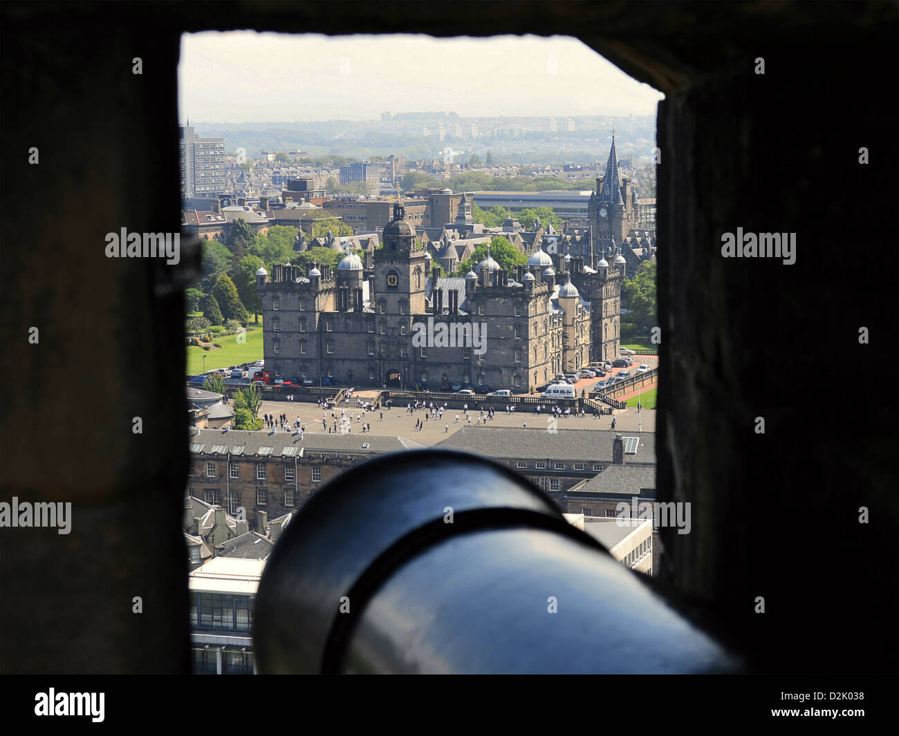 Cannon looking from embrasure in Edinburgh castle. Scotland Stock Photo ...