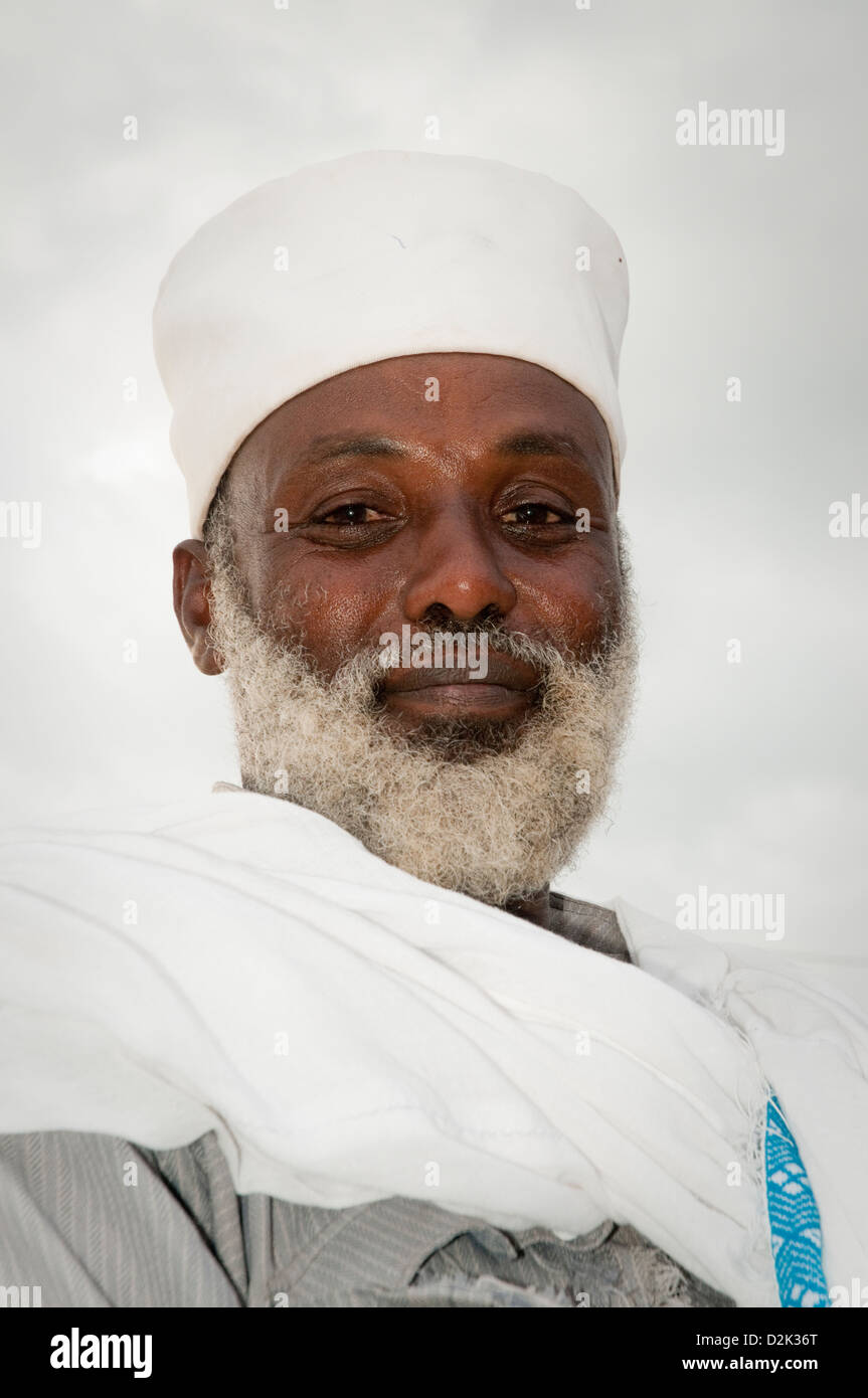 Portrait of Muslim man Stock Photo - Alamy