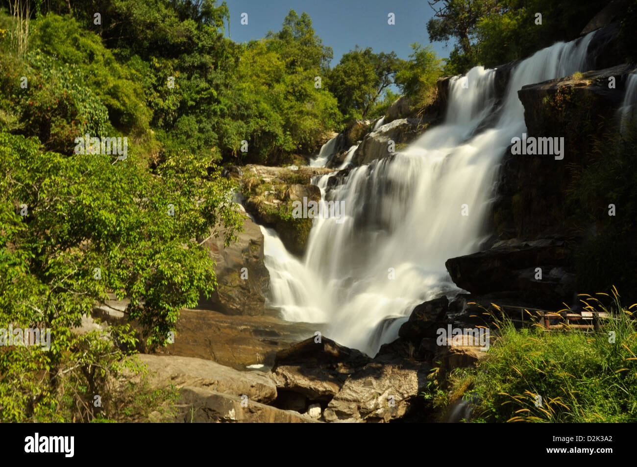 Mae Ya waterfall Stock Photo - Alamy