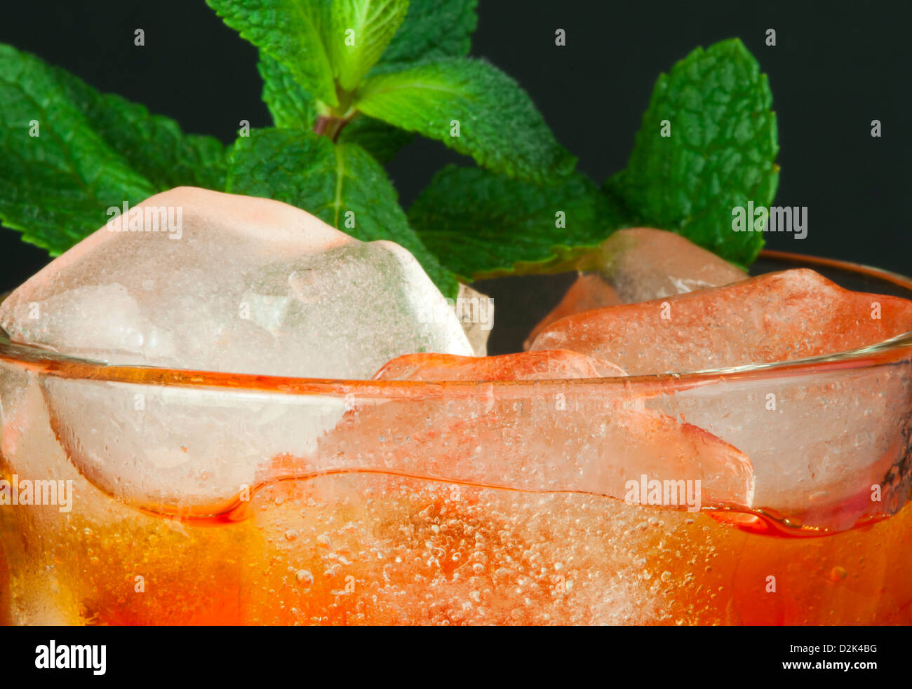 Ice tea with lemon.Closeup glass ice tea with ice cubes and mint Stock ...
