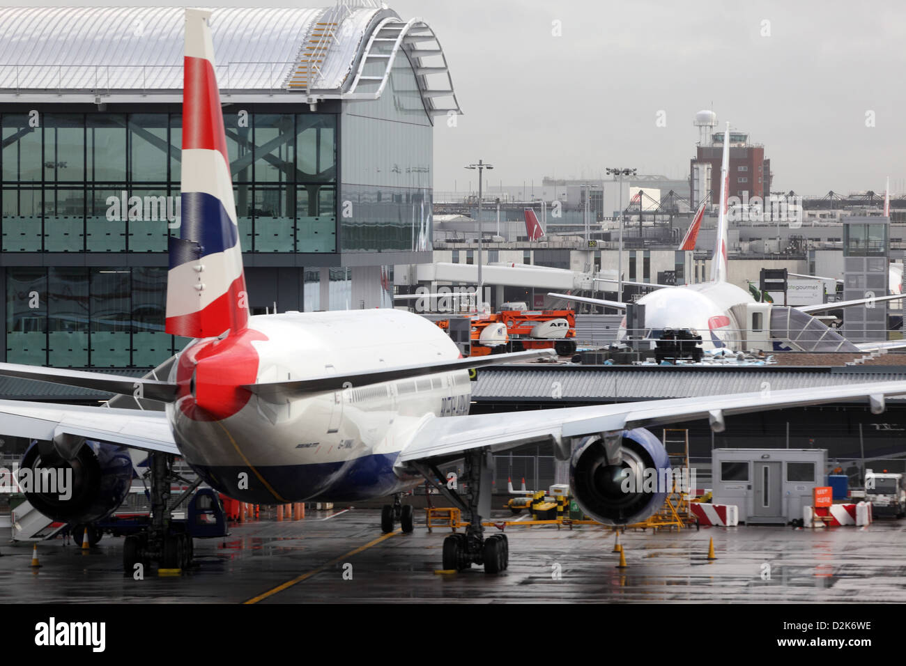 British airways aircraft hi-res stock photography and images - Alamy