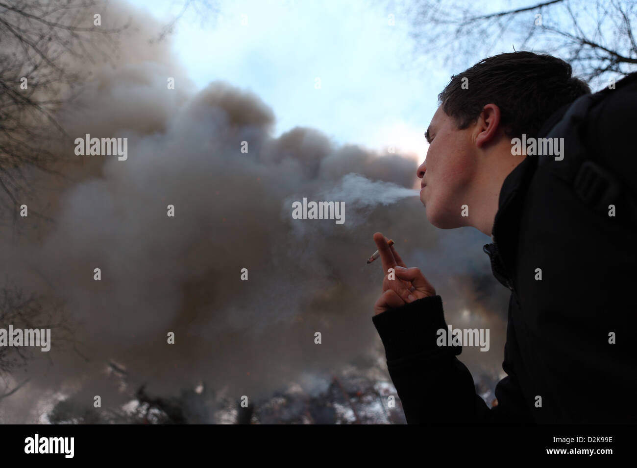 Emissions cloud hi-res stock photography and images - Alamy