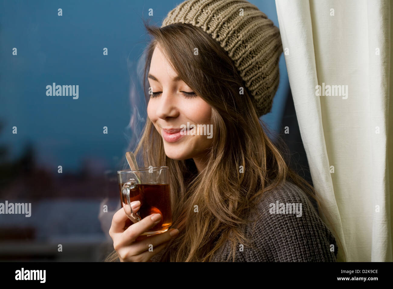 Gorgeous young beautiful asian hi-res stock photography and images - Alamy