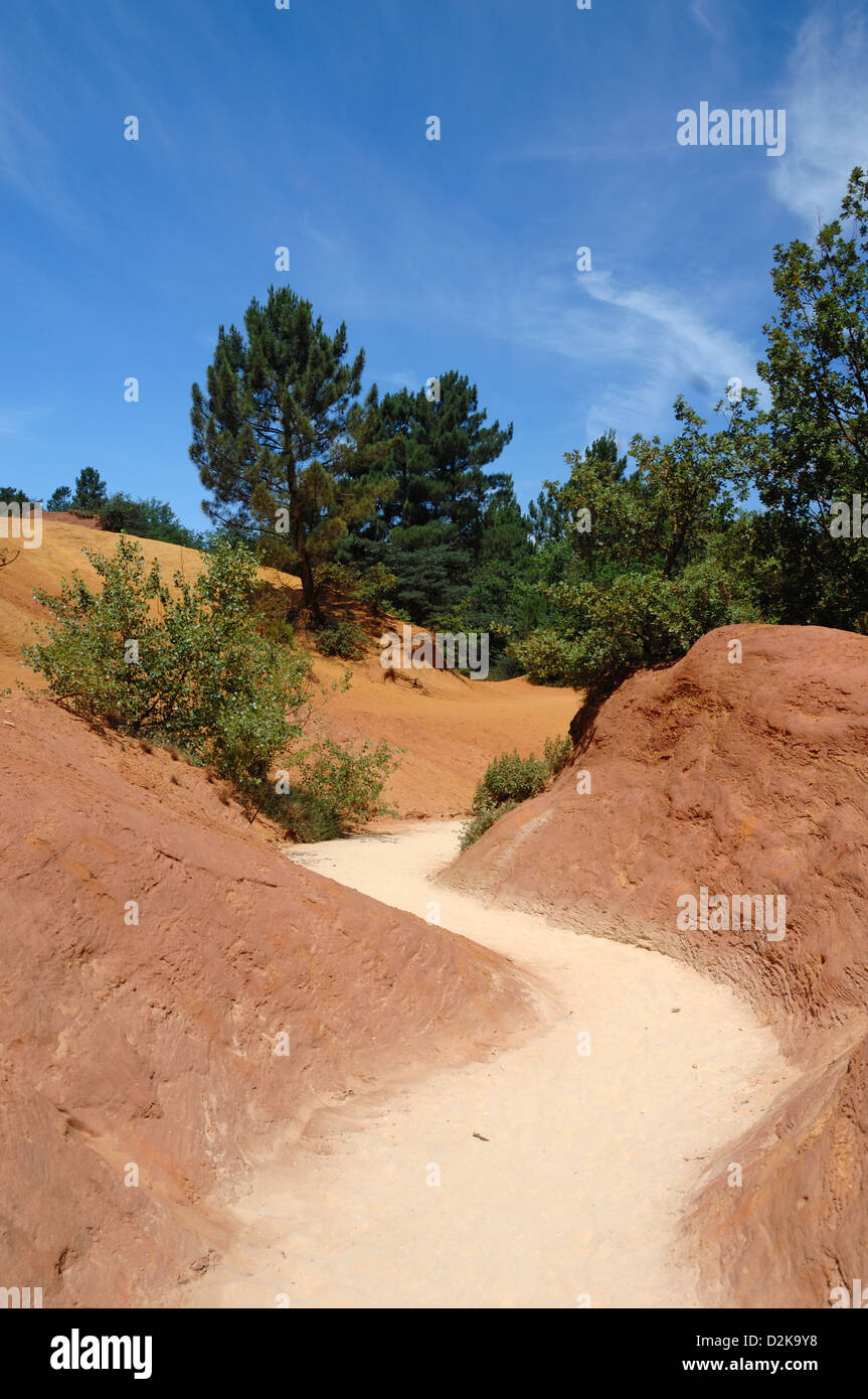 Colorado en provence hi-res stock photography and images - Alamy