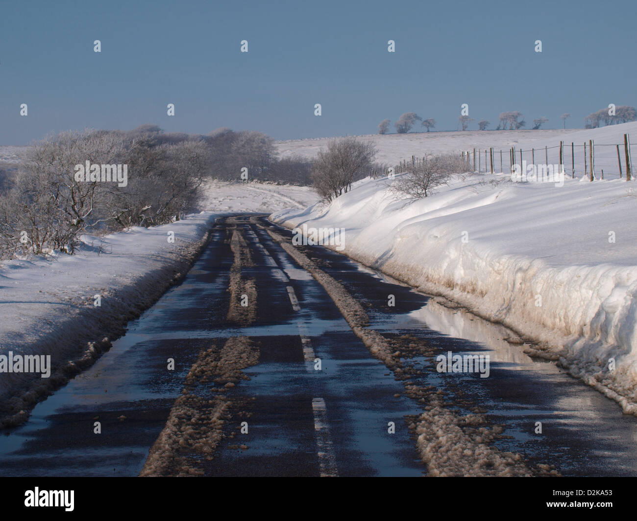 Tarmacked road hi-res stock photography and images - Alamy