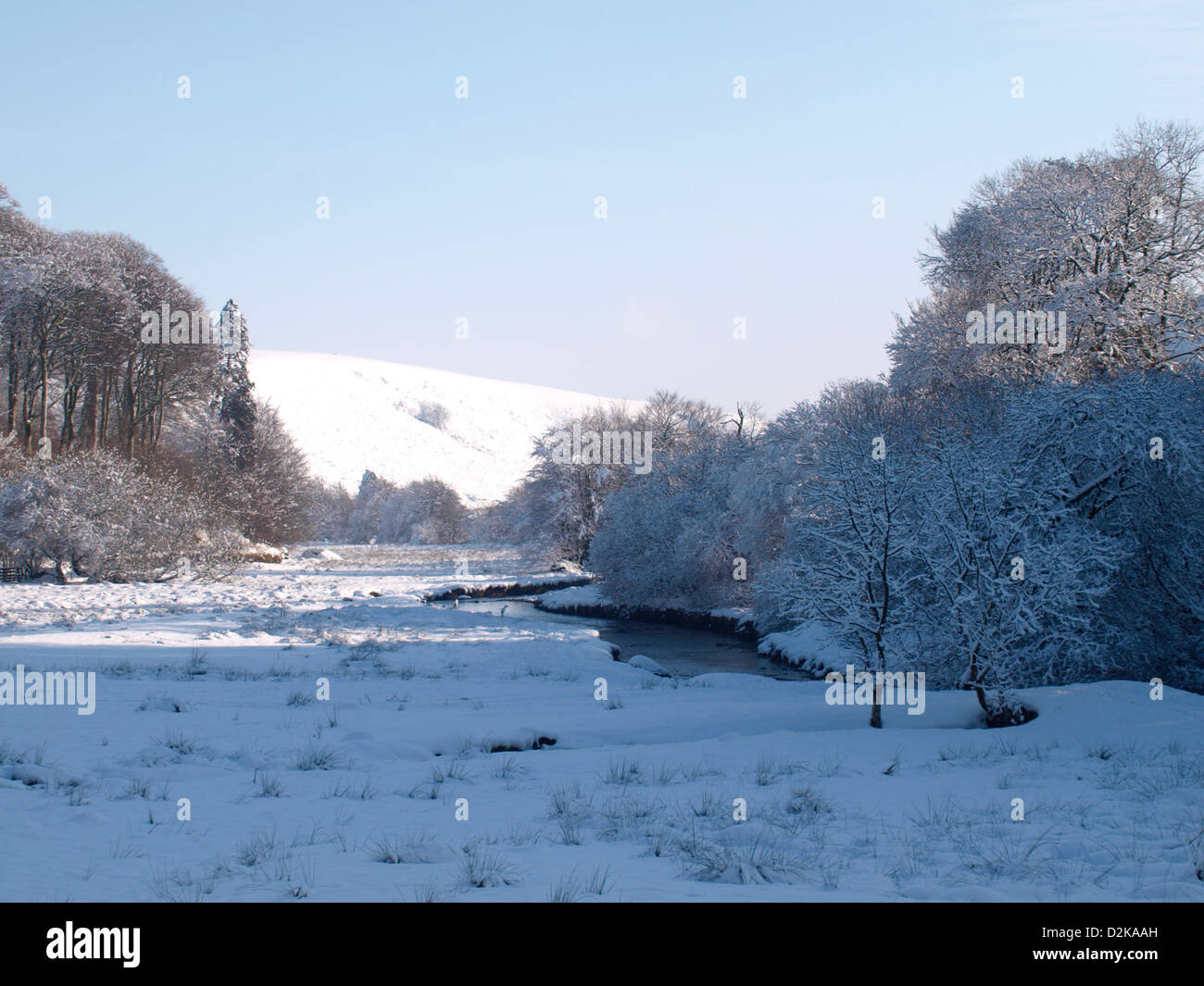 Stream running through a valley hi-res stock photography and images - Alamy