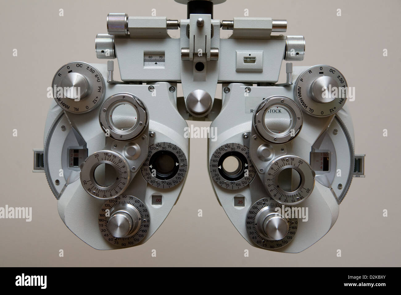 Visual measurement hi-res stock photography and images - Alamy