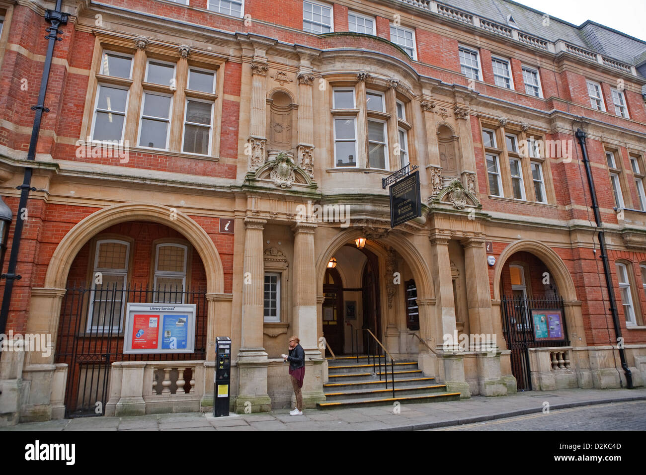 The Old Town hall reference Library in Richmond Surrey Stock Photo - Alamy The Old Town hall reference Library in Richmond Surrey Stock Photo - Alamy