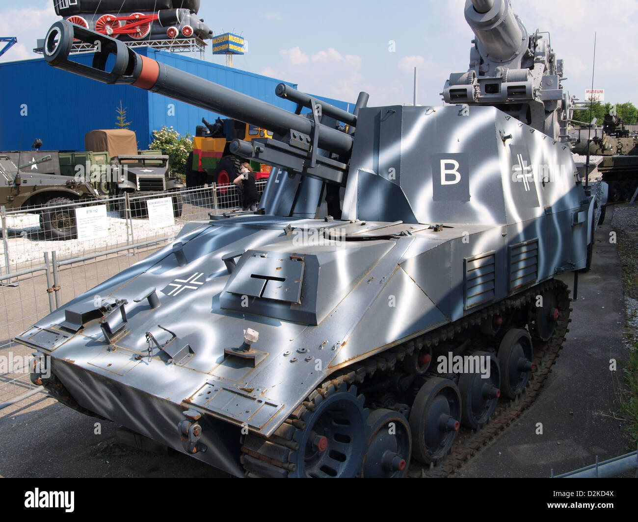 Self propelled artillery of ww2 hi-res stock photography and images - Alamy
