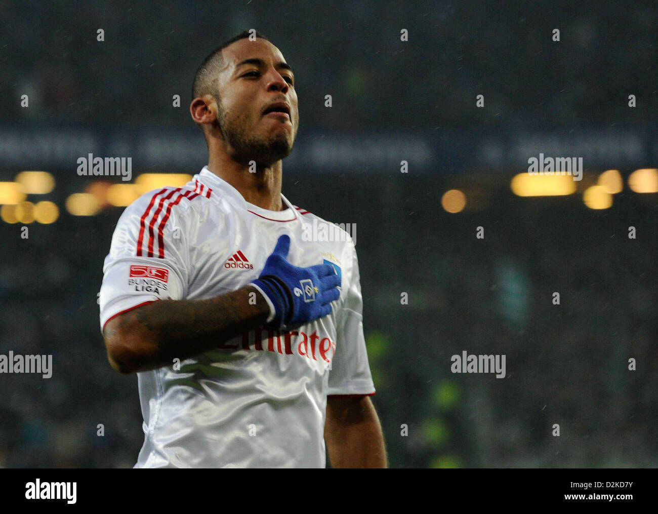 Hamburg's Dennis Aogo celebrates his 2-1 goal during the German ...