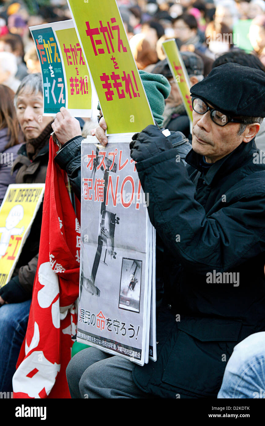 January 27, 2013, Tokyo, Japan - Demonstrators show slogans during the ...