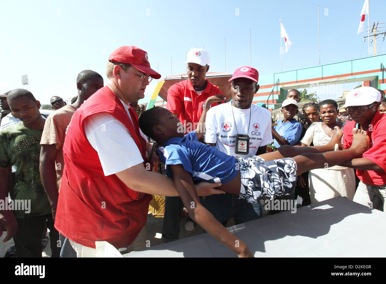 Red cross boy earthquake hi-res stock photography and images - Alamy
