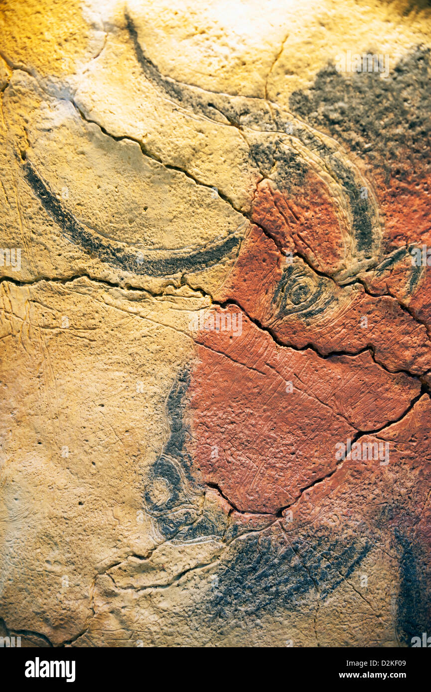 Cave art cave paintings hi-res stock photography and images - Alamy