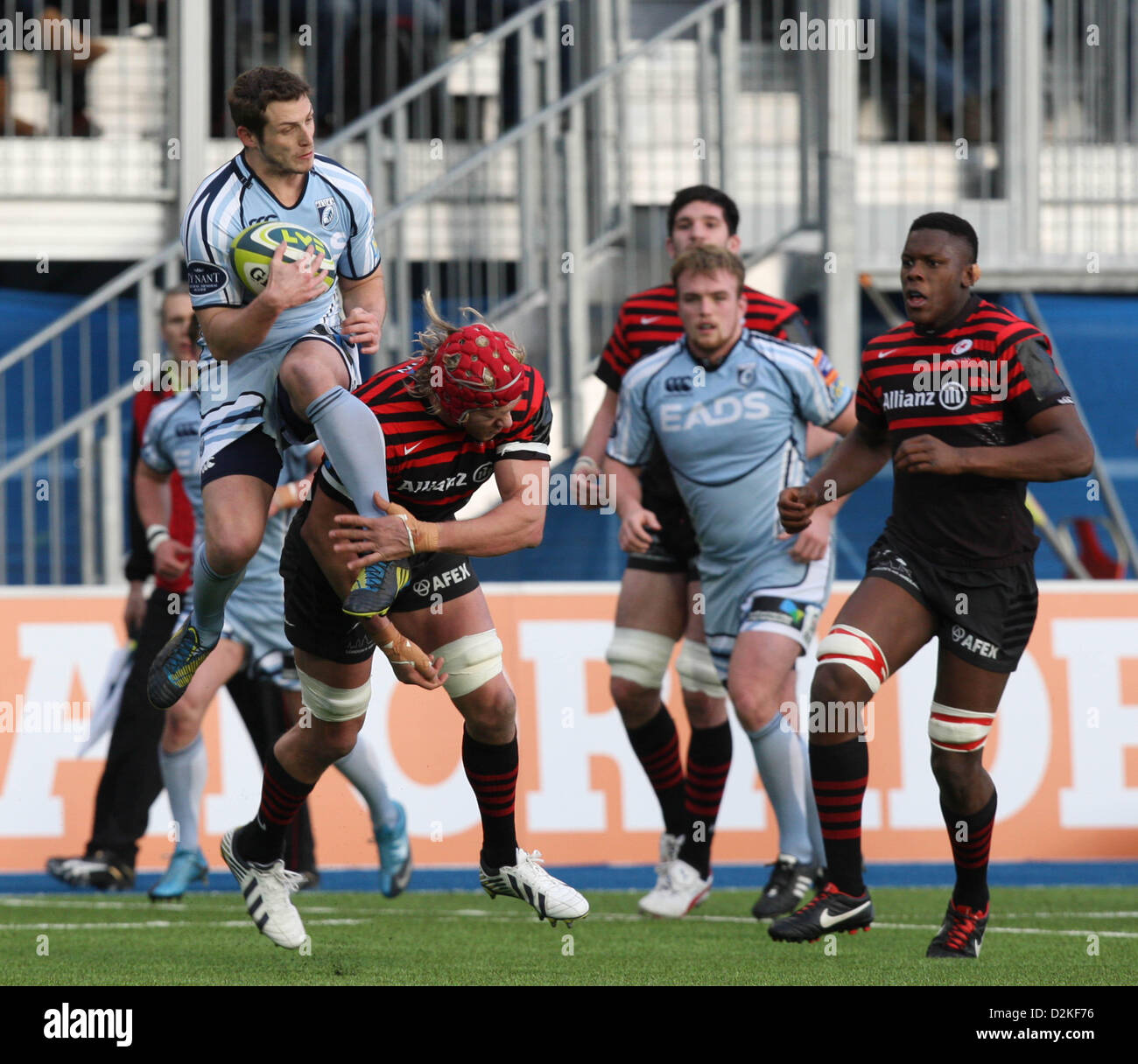 Artifical pitch hi-res stock photography and images - Alamy