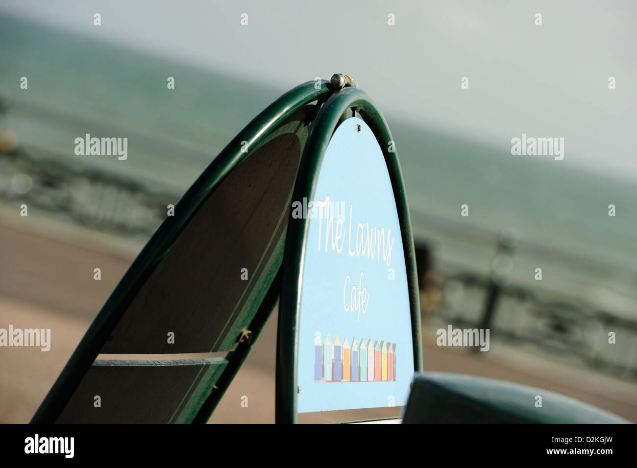 Hove seafront hi-res stock photography and images - Alamy