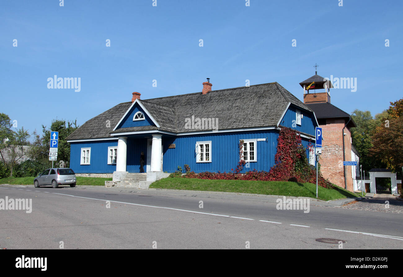 Traditional lithuanian house hi-res stock photography and images - Alamy