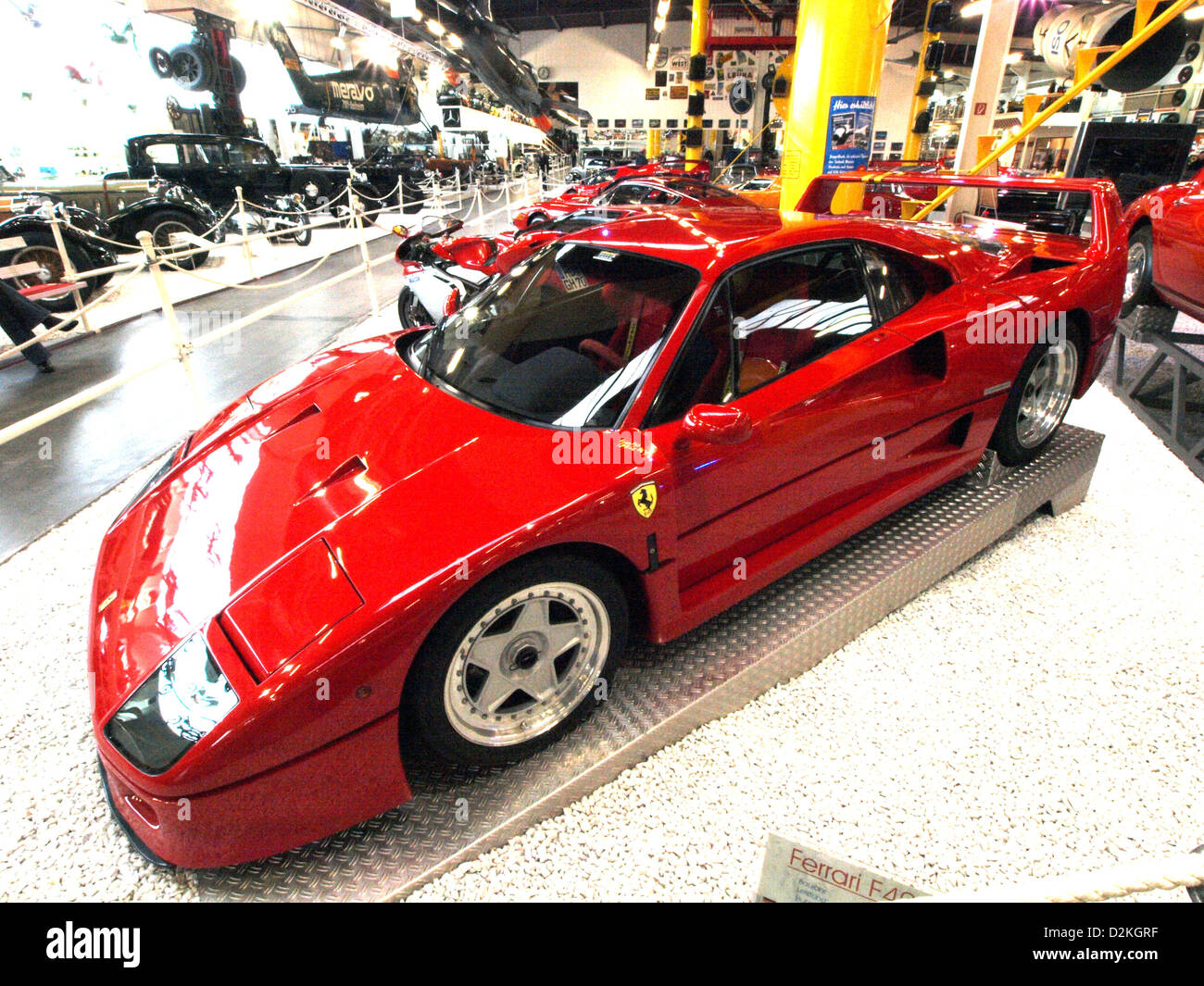 F40 hi-res stock photography and images - Alamy