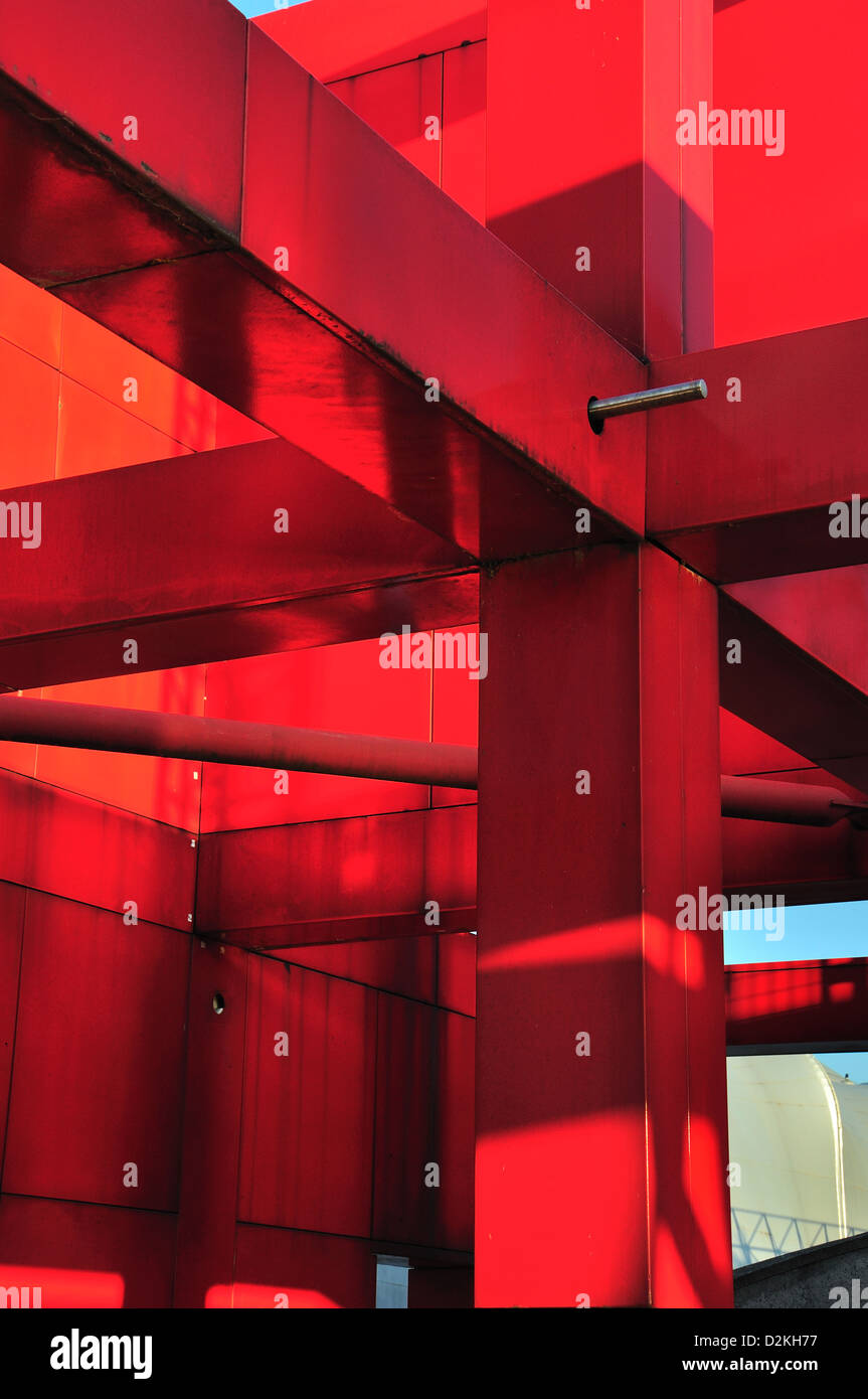 Red Metal Beams High Resolution Stock Photography and Images - Alamy