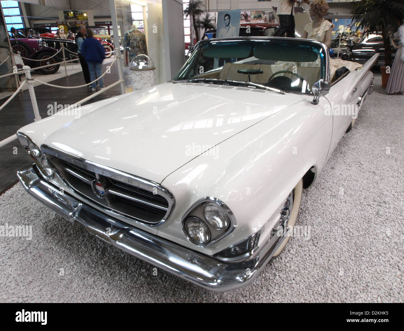 Chrysler coupe hi-res stock photography and images - Alamy