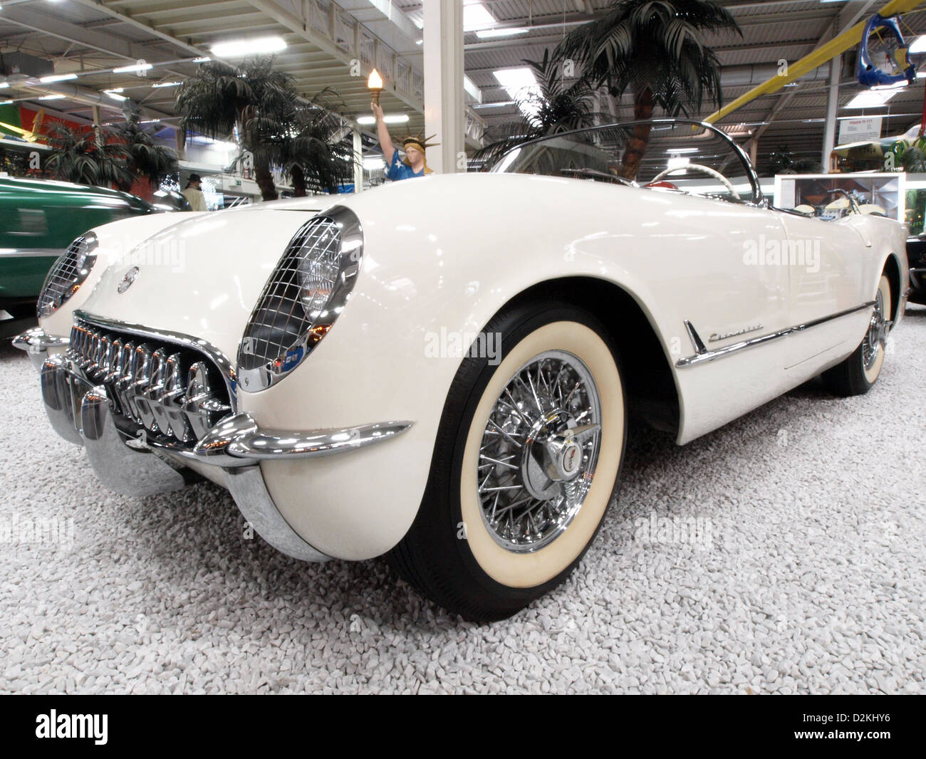 1955 corvette v8 hi-res stock photography and images - Alamy
