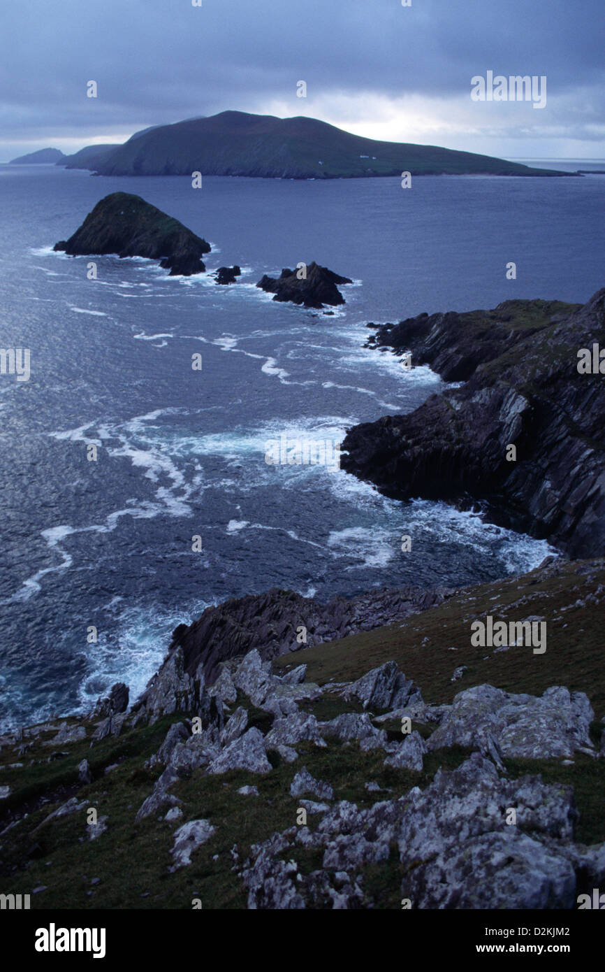 The coastline of Dunquin looking out towards the Blasket islands, on ...