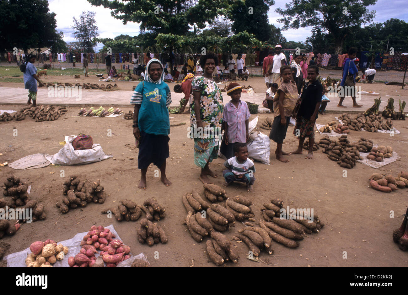 Papua New Guinea, Kimbe, Vendors at local market selling produce Stock ...