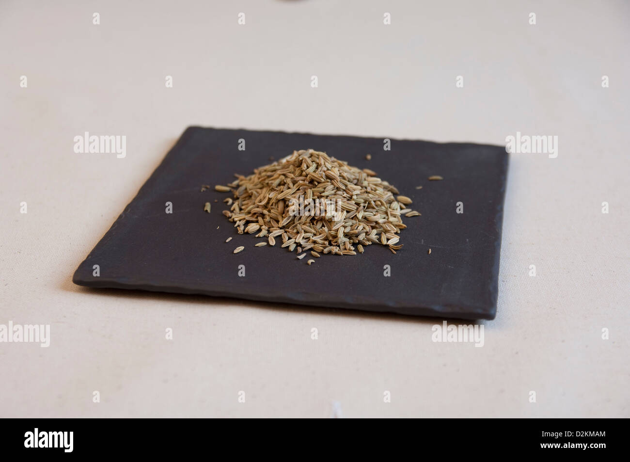 Fennel seeds hi-res stock photography and images - Alamy