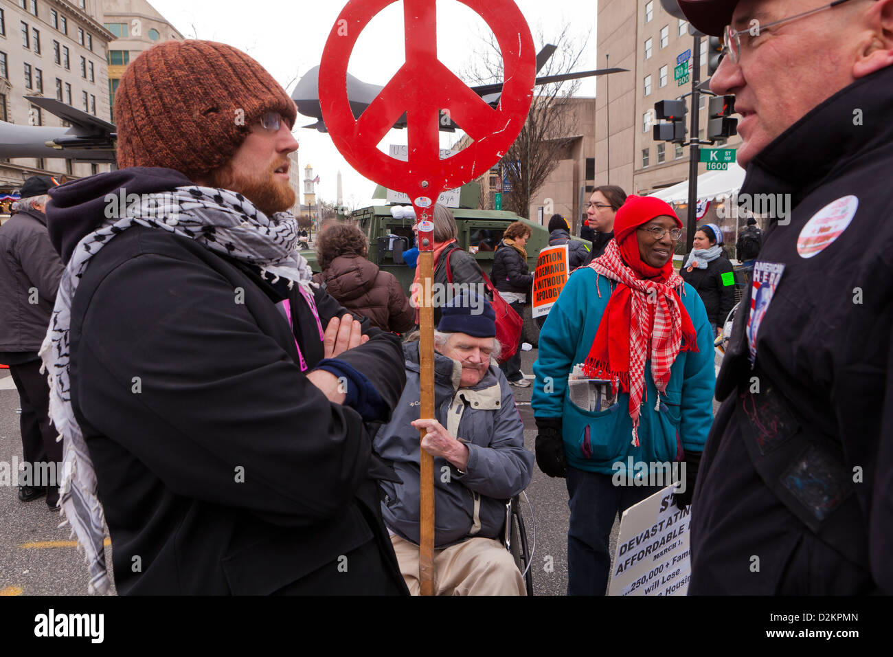 Peace sign hi-res stock photography and images - Alamy