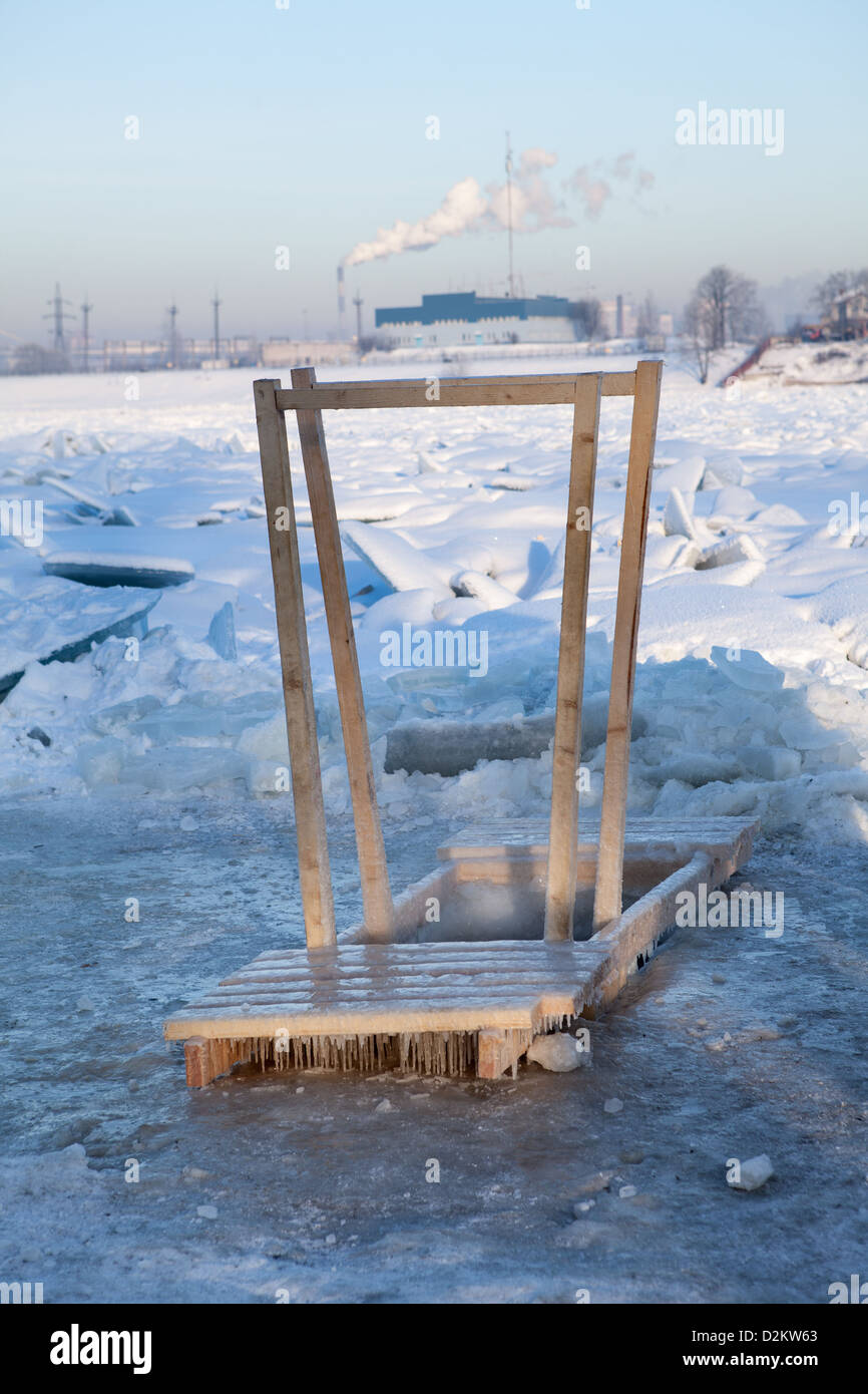 Ice dipping hi-res stock photography and images - Alamy