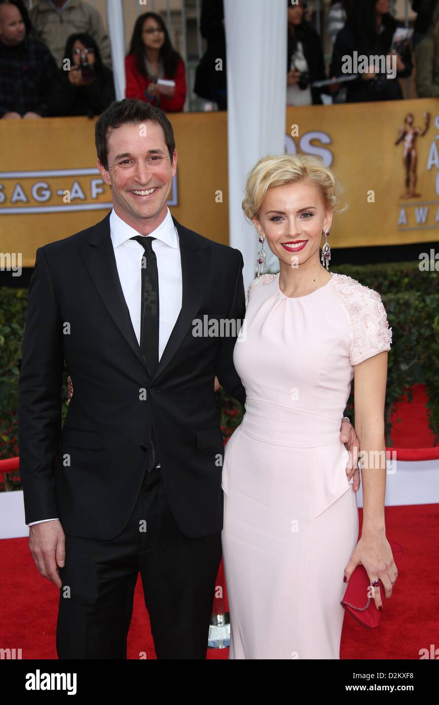 Los Angeles, USA. 27th January 2013. US actor Noah Wyle and Sarah Wells ...