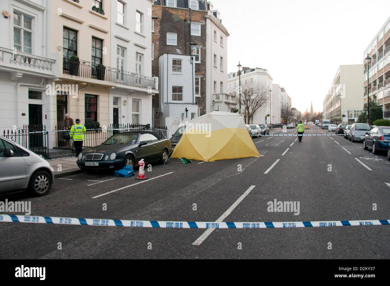 London, UK. 28th January 2013. Crime scene in Lupus Street, Pimlico ...