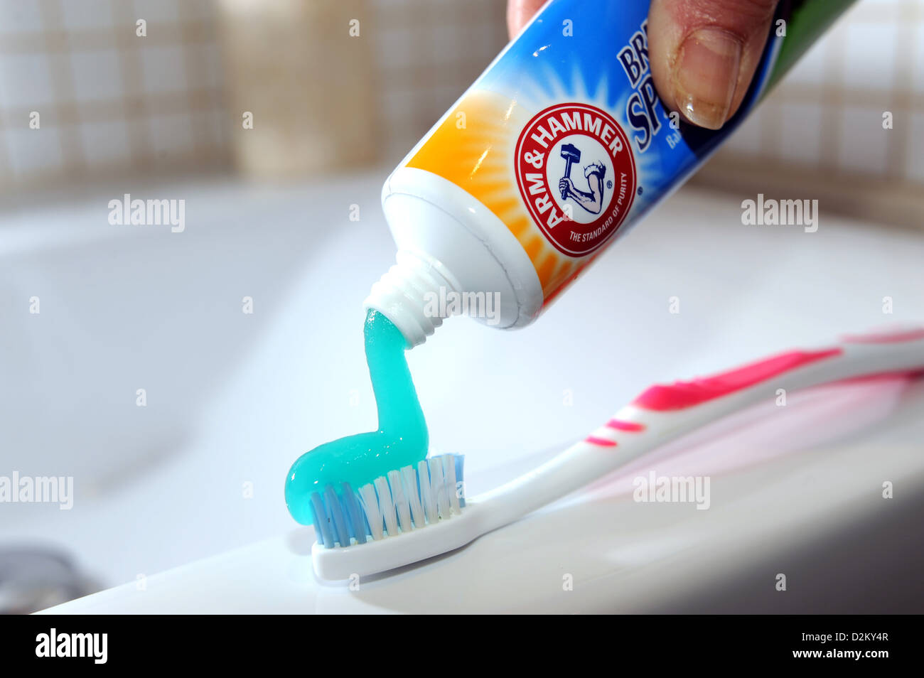 Arm and hammer hi-res stock photography and images - Alamy