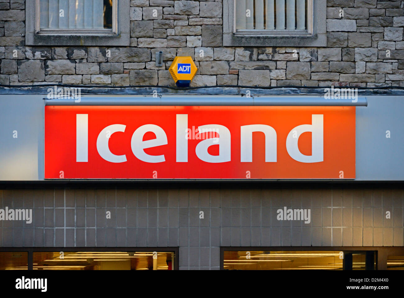 Frozen foods shop hi-res stock photography and images - Alamy