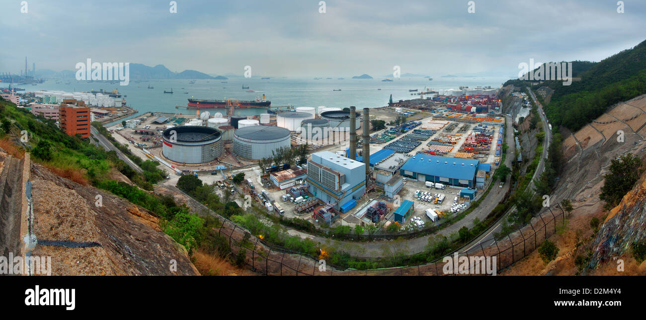 oil and gas processing plant Stock Photo - Alamy