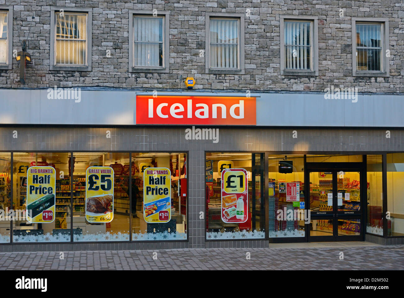 Iceland store hi-res stock photography and images - Alamy