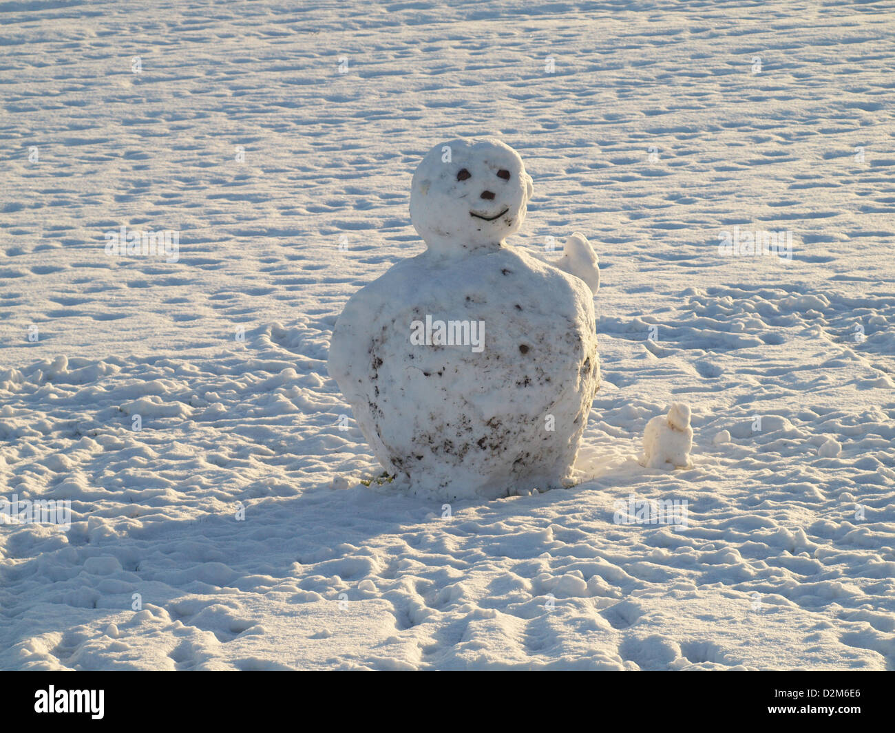Snowman in a field hi-res stock photography and images - Alamy