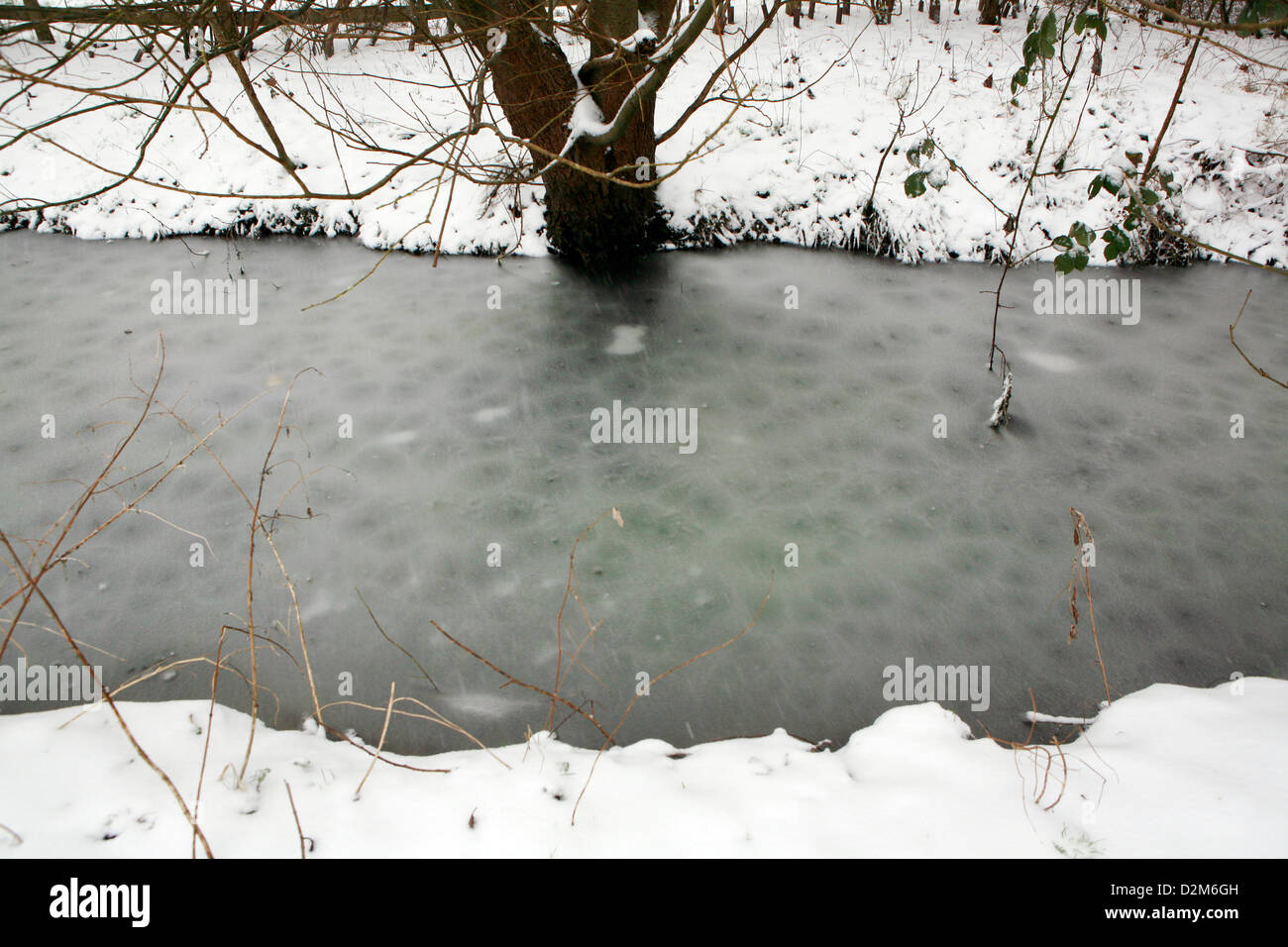 Frozen flood plain hi-res stock photography and images - Alamy