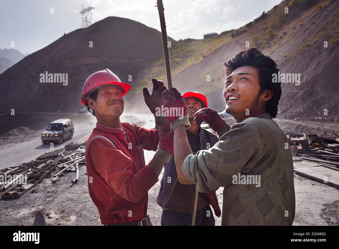 China construction worker hi-res stock photography and images - Alamy