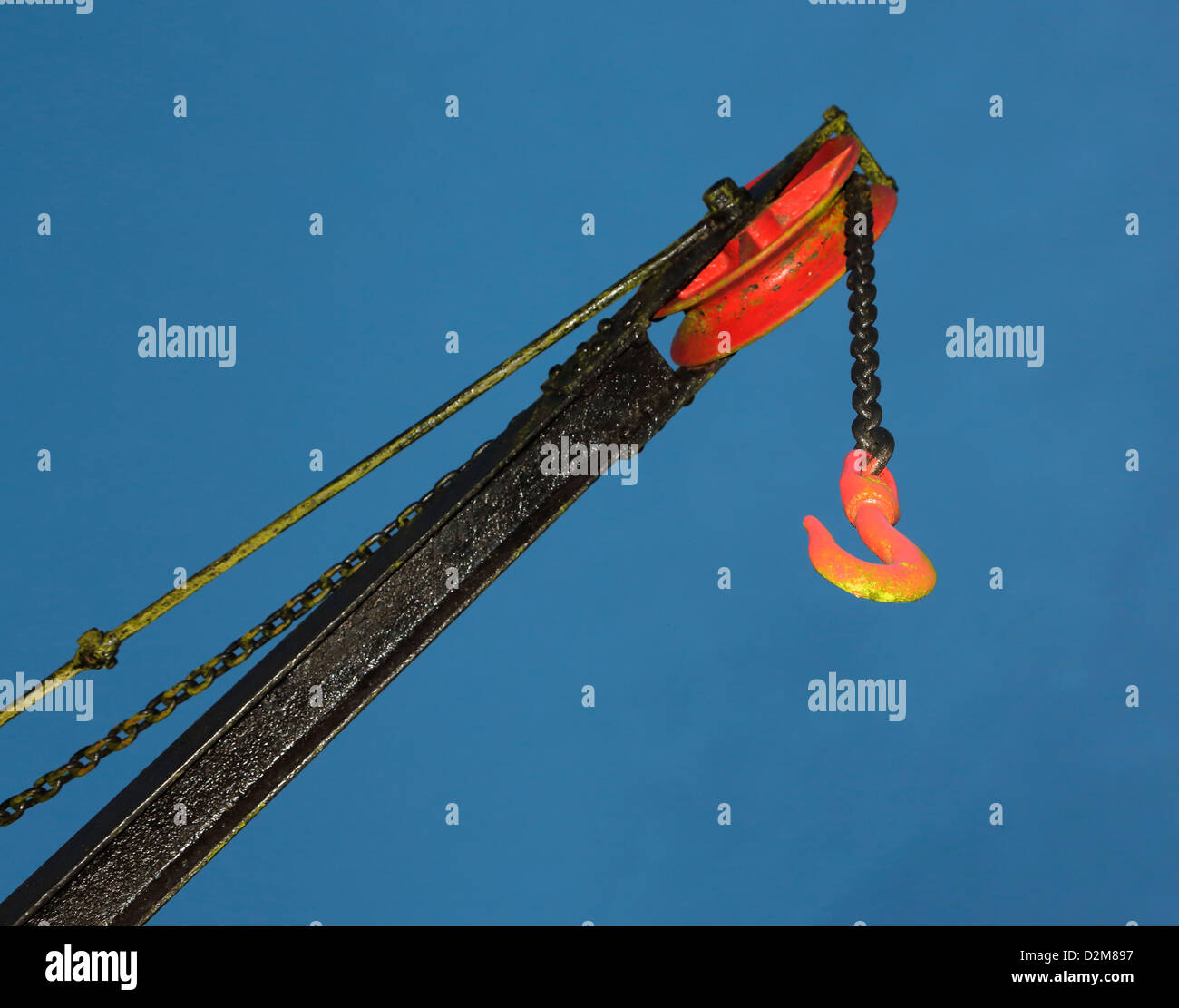 Metal crane hook hi-res stock photography and images - Alamy