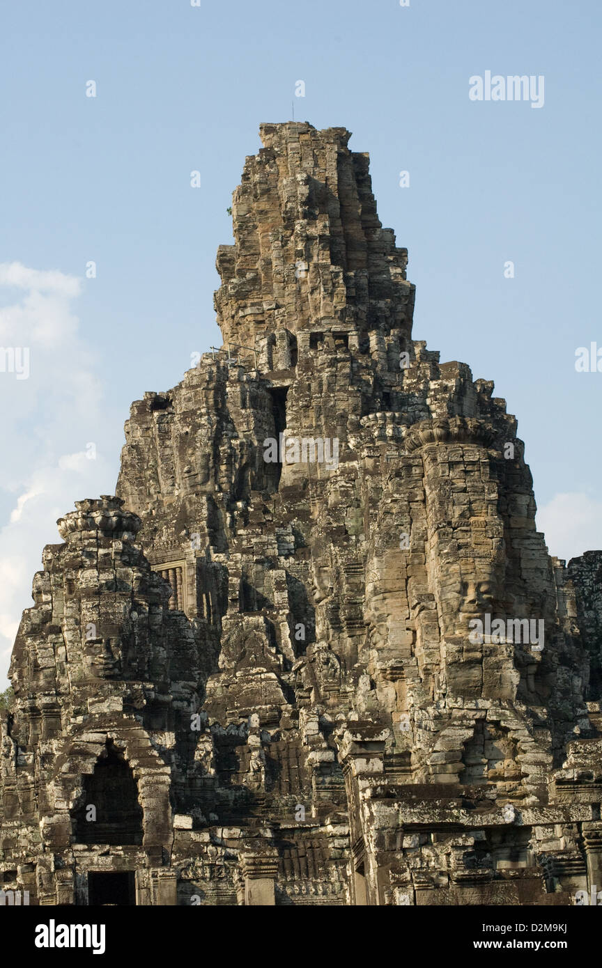 Wide shot of Bayon temple, Angkor Wat complex, Cambodia Stock Photo - Alamy