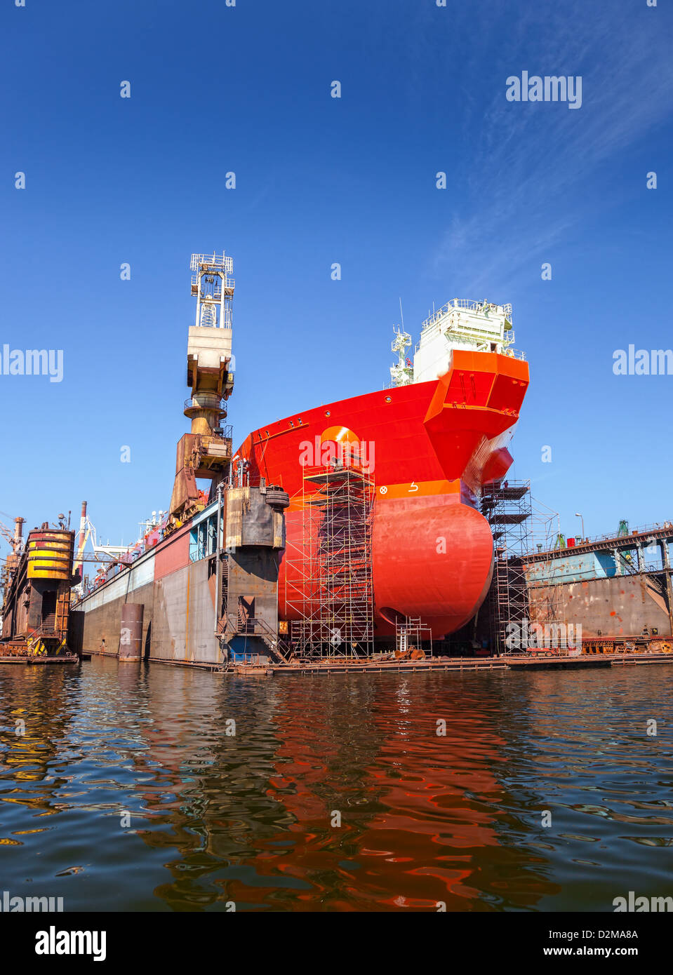 Large ship in a dry dock hi-res stock photography and images - Alamy