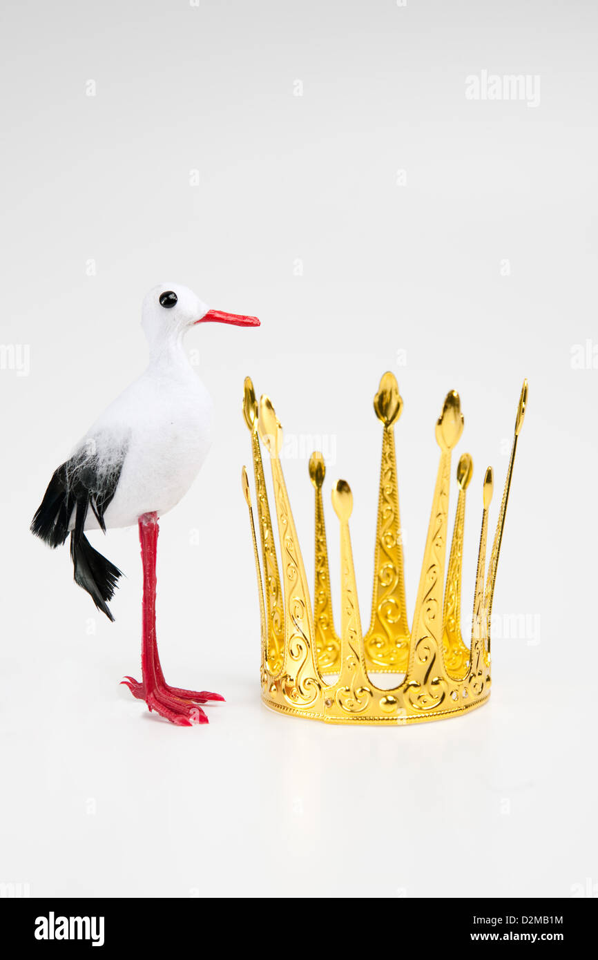 Picture of a crown hi-res stock photography and images - Alamy